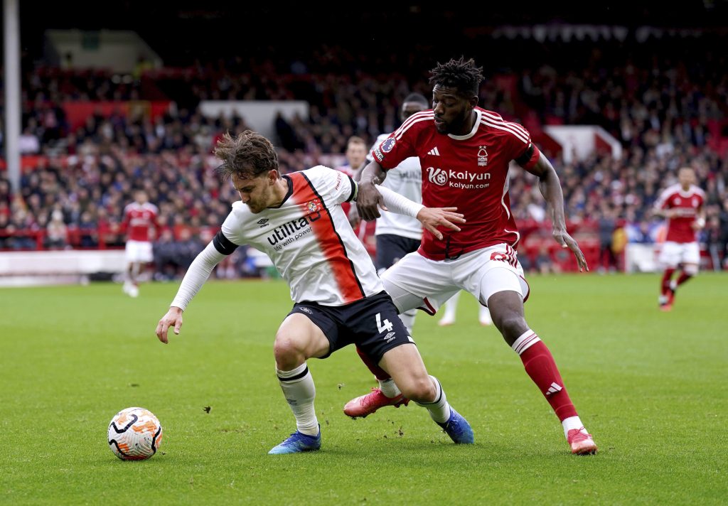 Luton fights back from 2-goal deficit to draw 2-2 at Nottingham Forest ...